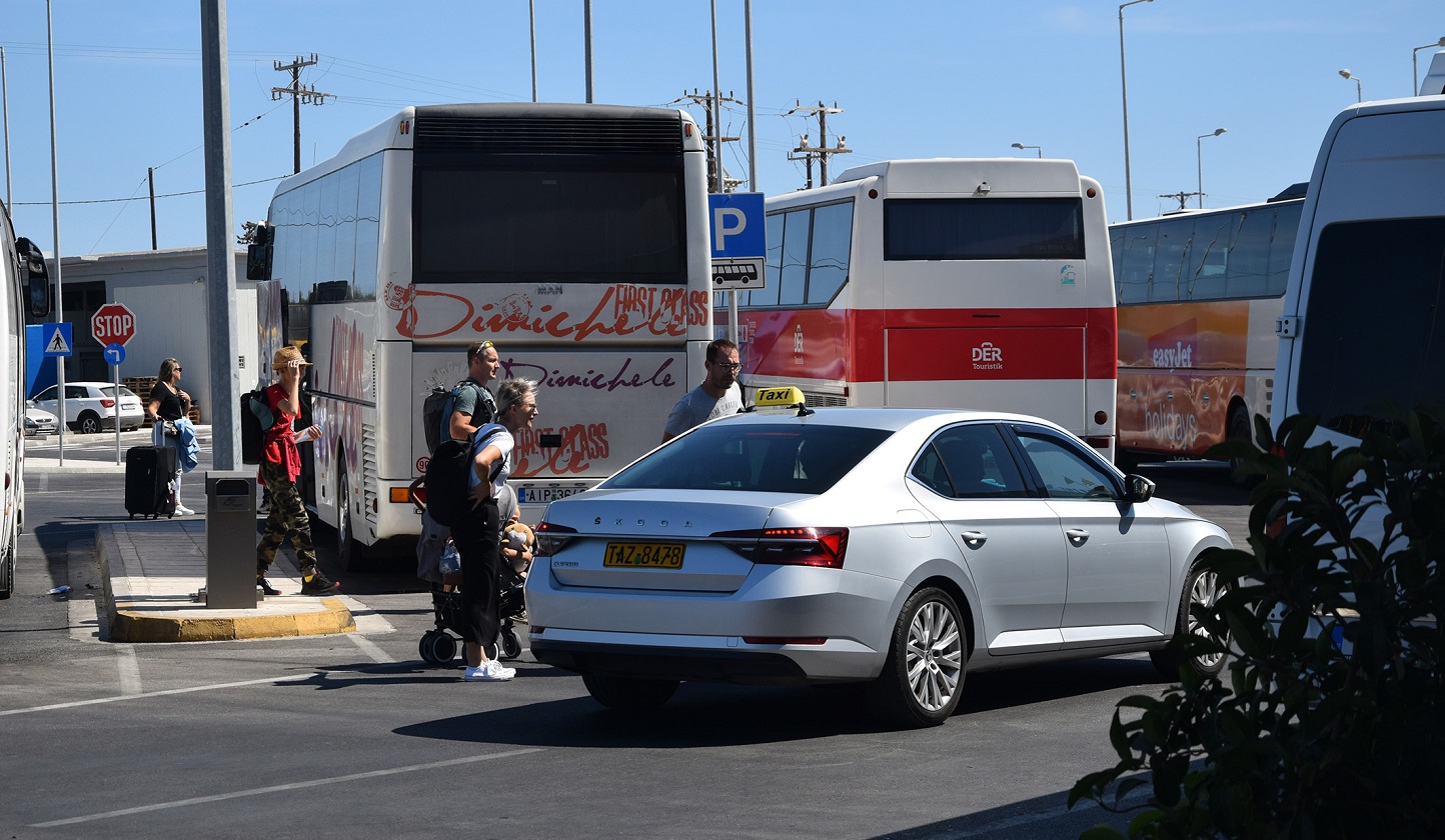 ΠΑΝΕΛΛΑΔΙΚΗ ΑΠΕΡΓΙΑ ΣΤΑ ΤΑΞΙ ΤΗΝ ΤΕΤΑΡΤΗ 22/11 - vimatisko.gr