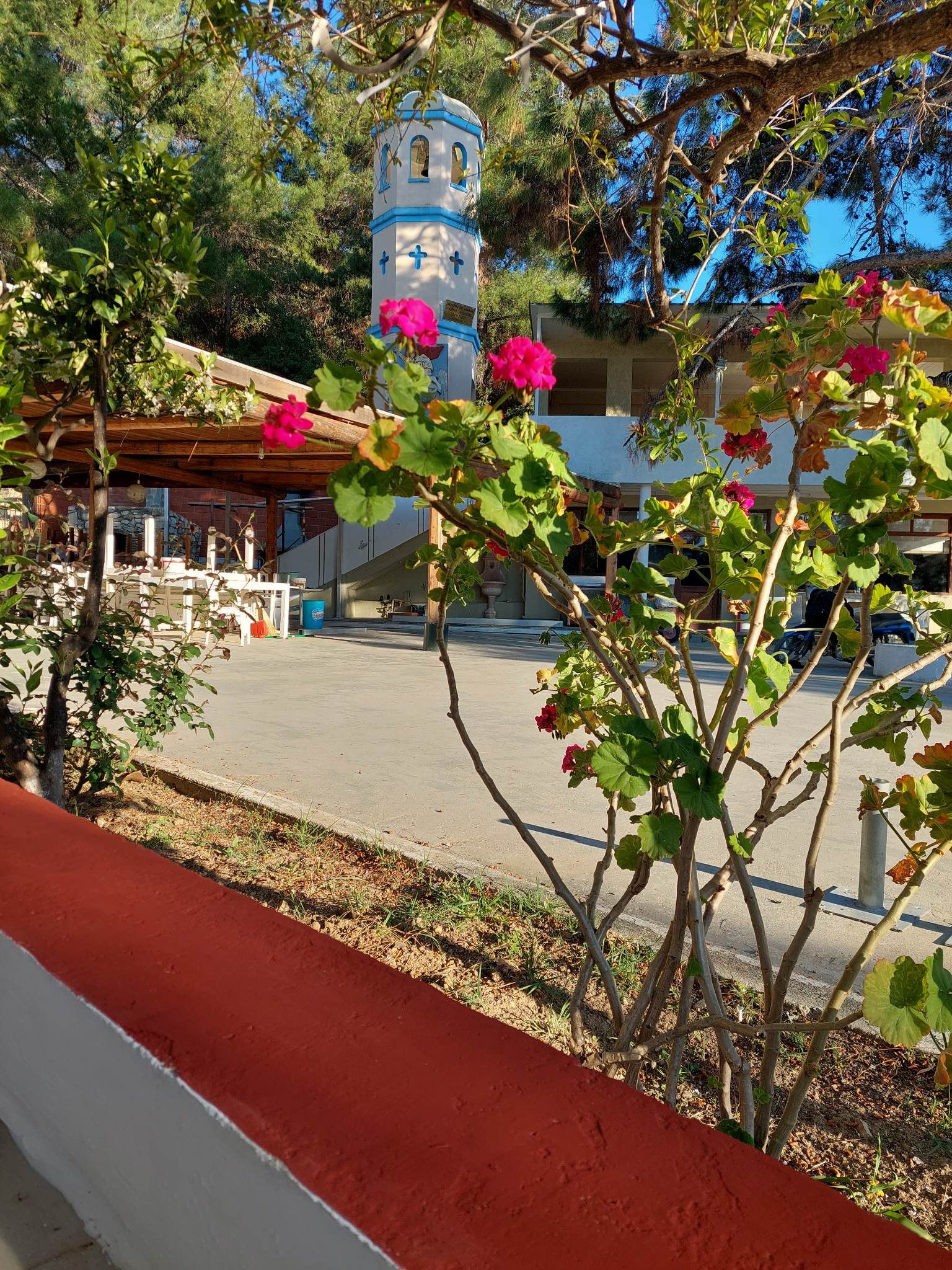Όλα έτοιμα για το πανηγύρι του Αγίου Γεωργίου (Μαυροκάμπια) - vimatisko.gr