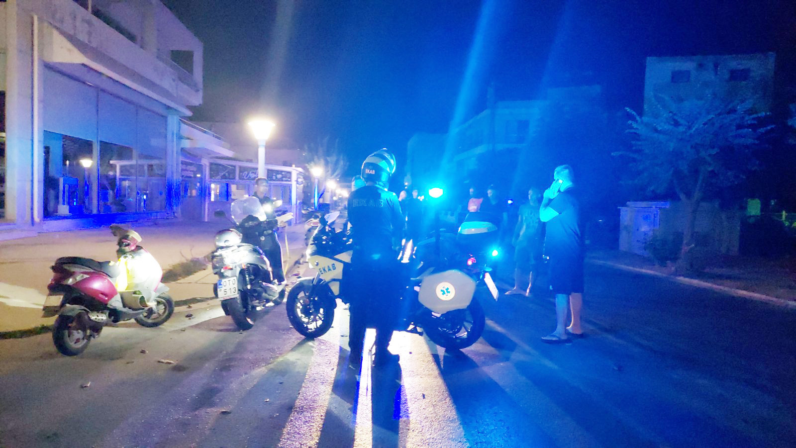 Tροχαίο στην Εθν. Αντιστάσεως – Μηχανή συγκρούστηκε με ποδήλατο - vimatisko.gr