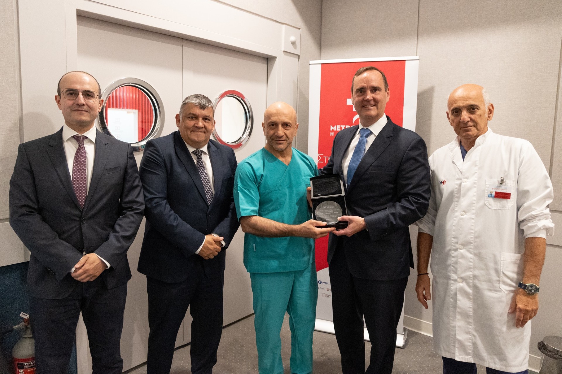 Ο Κώος Βασίλης Πουλάκης στην κορυφή της ρομποτικής χειρουργικής στην Ευρώπη - vimatisko.gr