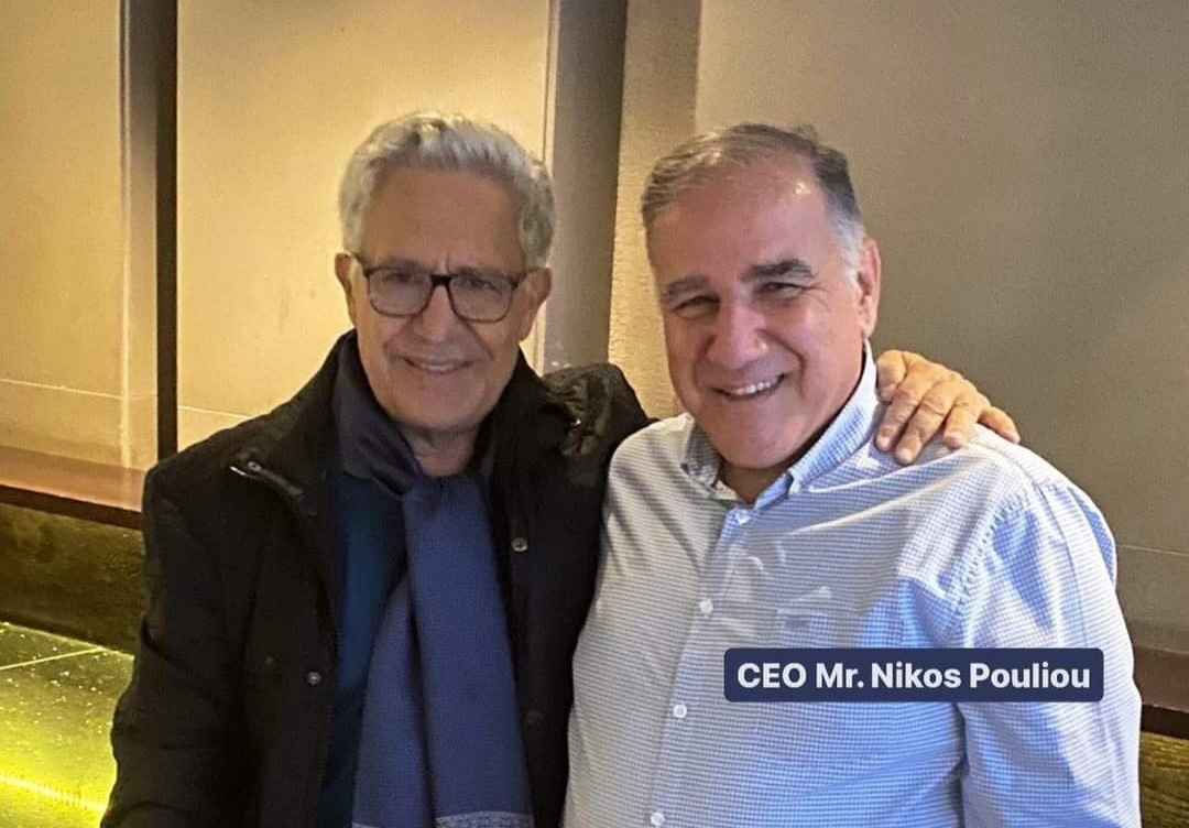 Ο γνωστός Τούρκος καλλιτέχνης Ζουλφού Λιβανελί στο "Κως Ακτίς ...