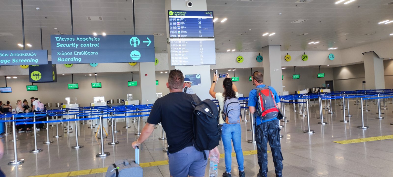 Fraport: Επιδόσεις ρεκόρ για τα 14 περιφερειακά αεροδρόμια - Μείωση στην Κω το πρώτο τετράμηνο ...