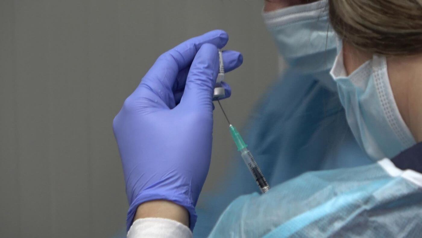 Δημοσιεύτηκε σε ΦΕΚ η διαγραφή των προστίμων ανεμβολίαστων από Covid-19 ...