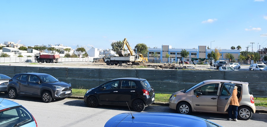 Παράπονα για τις υψηλές ταχύτητες οχημάτων στο δρόμο προς το 2ο Λύκειο ...