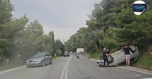 Τροχαίο στις Πόρτες - Αναποδογύρισε αυτοκίνητο - vimatisko.gr