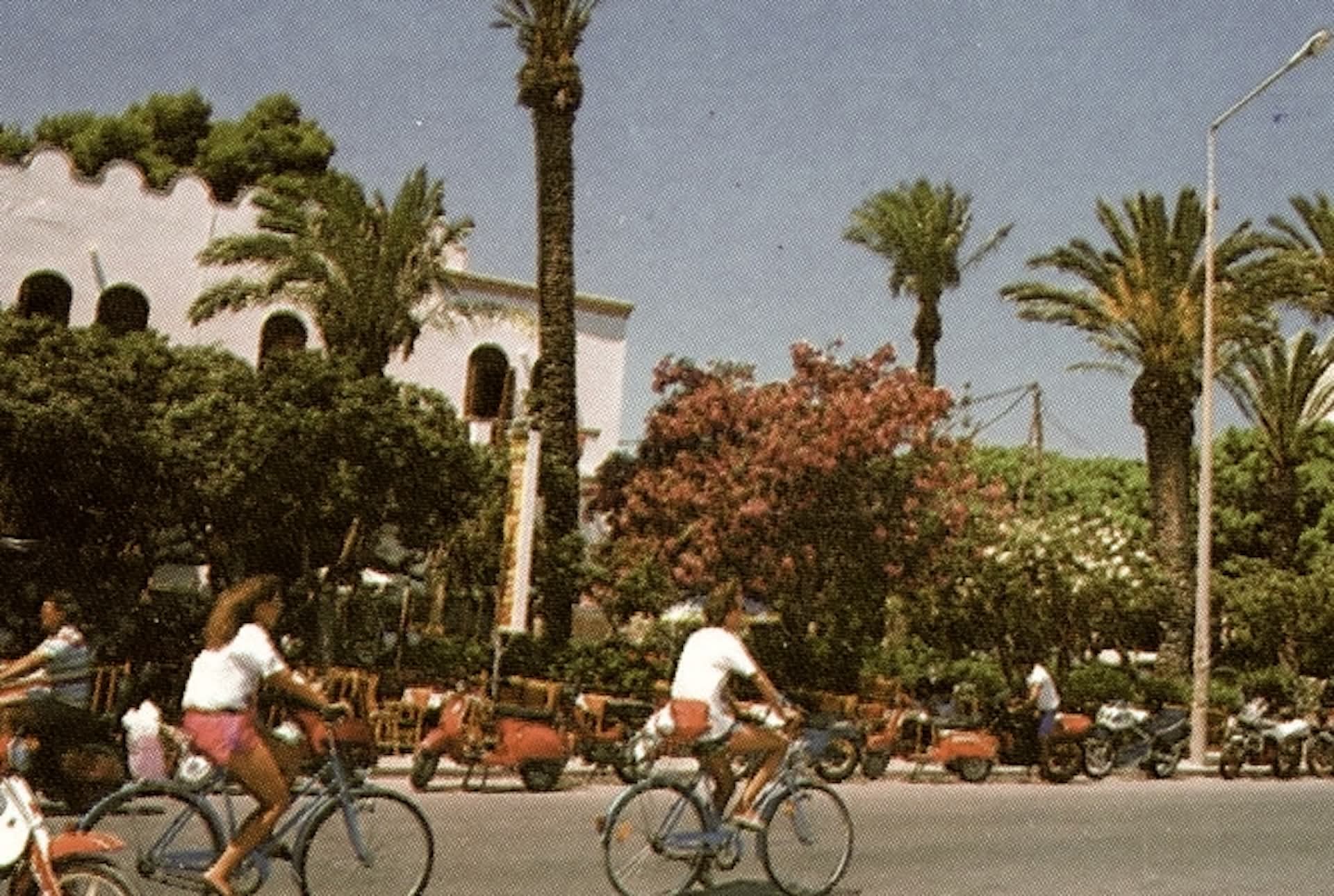 Όταν ο Τουρισμός συναντούσε την Ελληνική Φιλοξενία (Νοσταλγικό αφιέρωμα στις δεκαετίες 60-80 ...