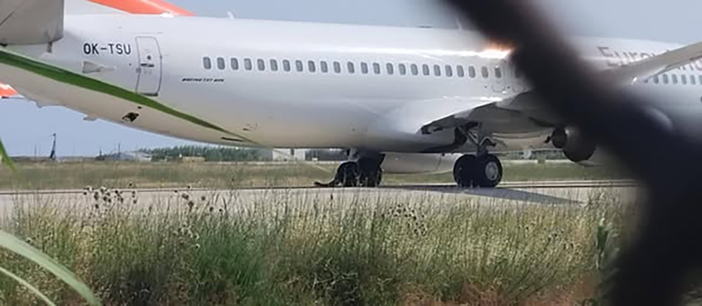 Έσκασε λάστιχο αεροσκάφους από Γερμανία με προορισμό την Κω και προσγειώθηκε στη Ρόδο - vimatisko.gr