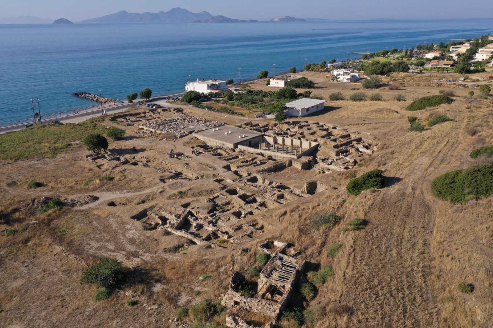 ΑΝΟΙΧΤΕΣ ΗΜΕΡΕΣ ΓΙΑ ΤΑ 40 ΧΡΟΝΙΑ ΤΗΣ ΠΑΝΕΠΙΣΤΗΜΙΑΚΗΣ ΑΝΑΣΚΑΦΗΣ ΣΤΗΝ ΚΑΡΔΑΜΑΙΝΑ, ΑΡΧΑΙΑ ΑΛΑΣΑΡΝΑ ...