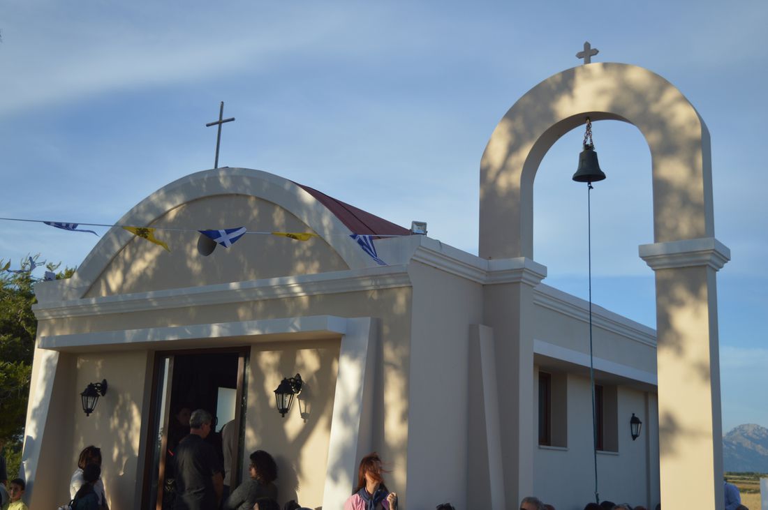 Εσπερινός στο εξωκκλήσι Οσίου Ιωάννη του Ρώσου στην Αντιμάχεια - vimatisko.gr