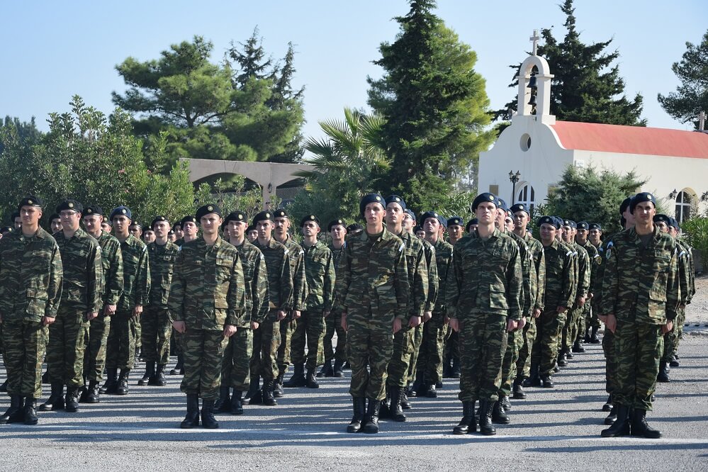 Ανακοινώθηκαν οι αλλαγές στις Ένοπλες Δυνάμεις: Τέλος η θητεία σε ...